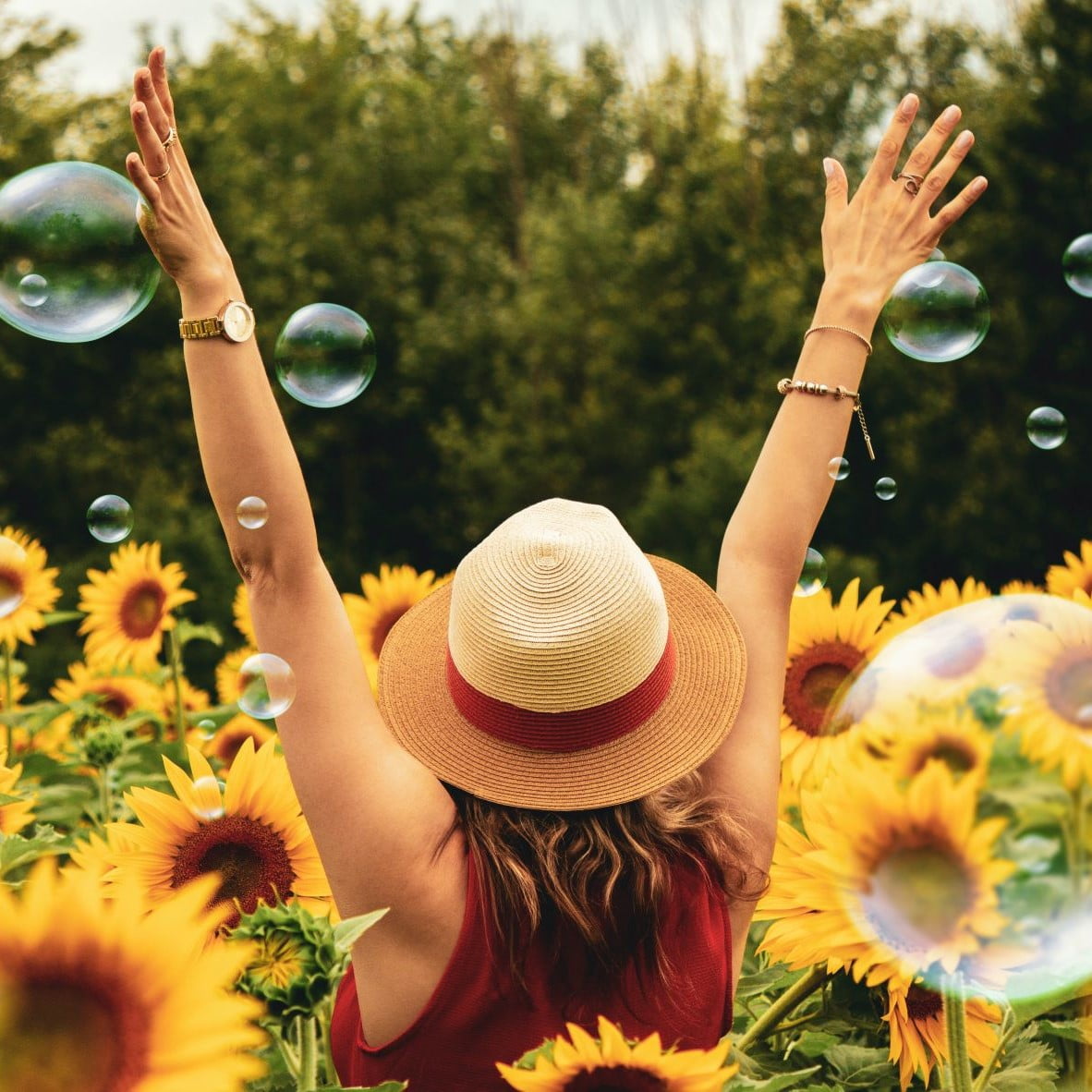 10 Tips to Boost Your Confidence as a Designer - Aventive Academy